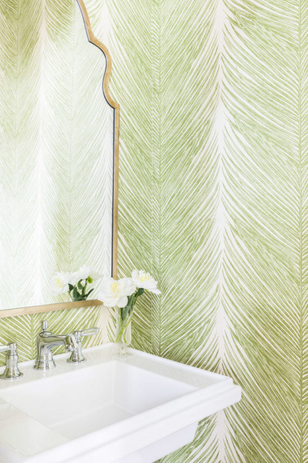 Pantone Colour of the Year 2017 - patterns & prosecco