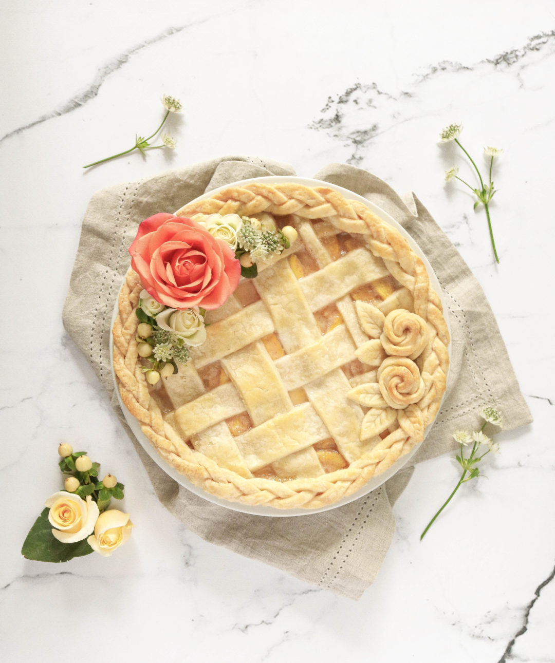 The Prettiest Peach Pie - patterns & prosecco