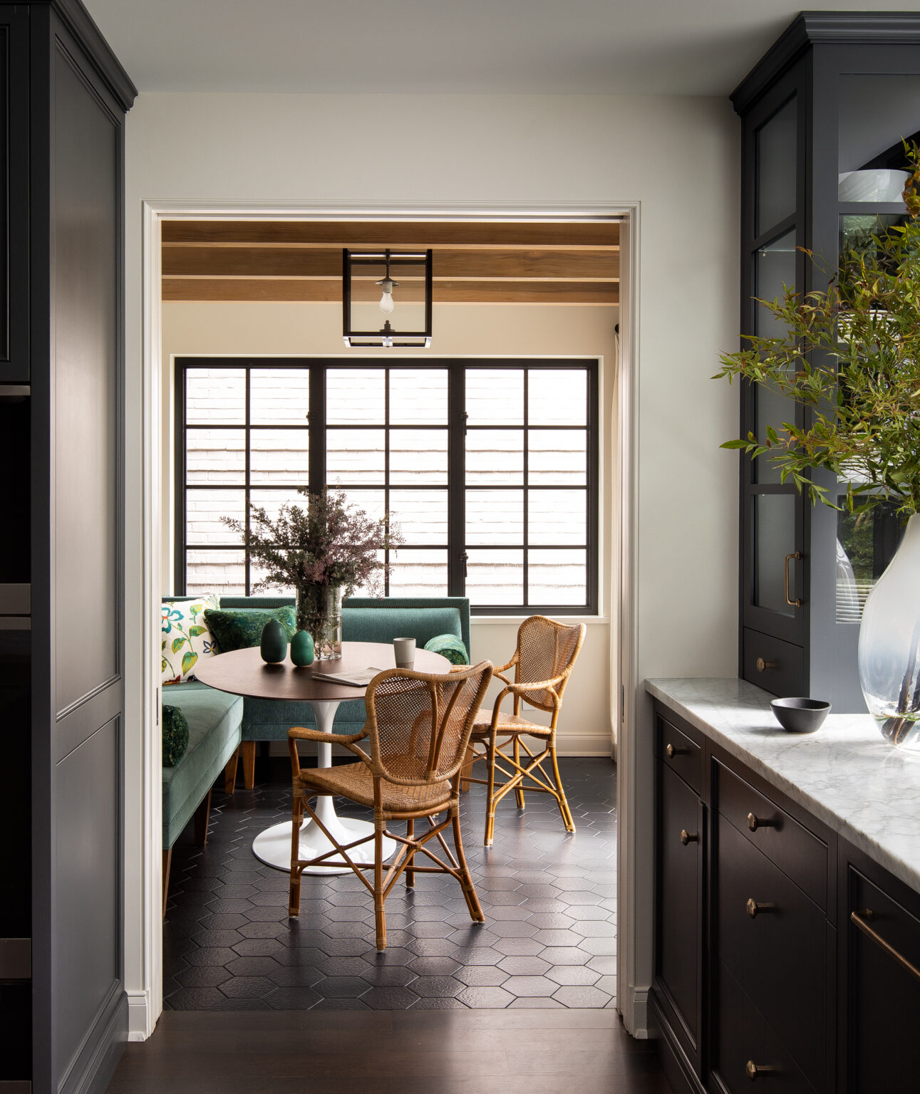 Inspired Interiors: Historic Seattle - patterns & prosecco