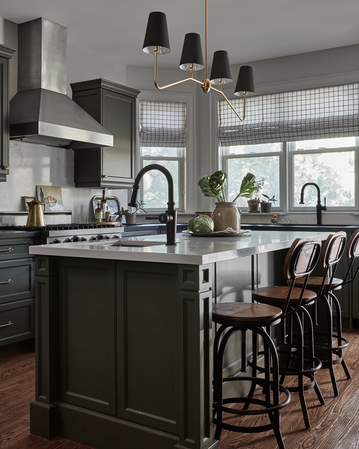 Inspired Interiors: English Charm in Toronto - patterns & prosecco